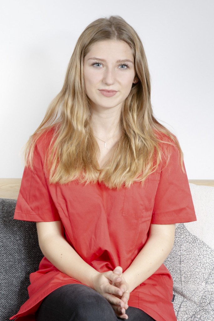 Demi Knecht - Arztpraxis Stenna